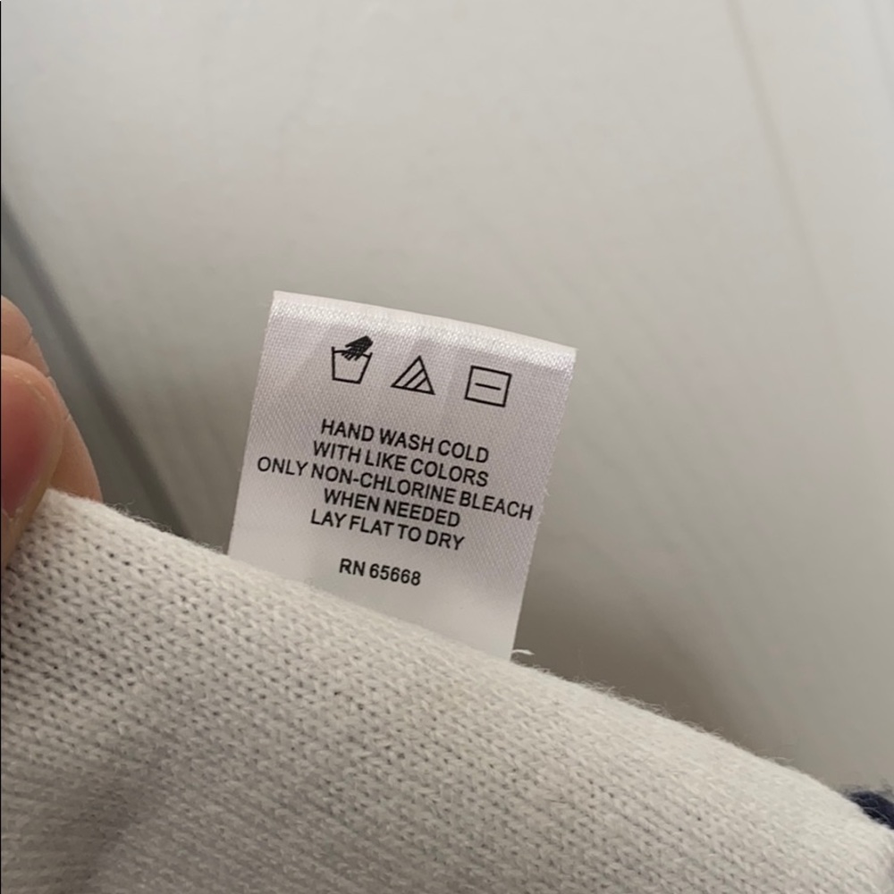 Bts Endorsed Brand Scarf - Gem